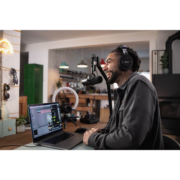 Shure MVX2U Digitak Audio Interface XLR to USB Adapter