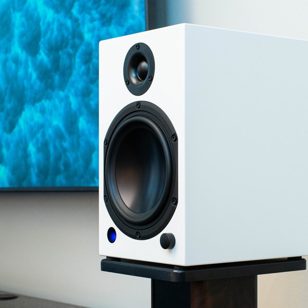 Dayton Audio M6 6-1/2" Powered Desktop Speakers with USB DAC, Matte White